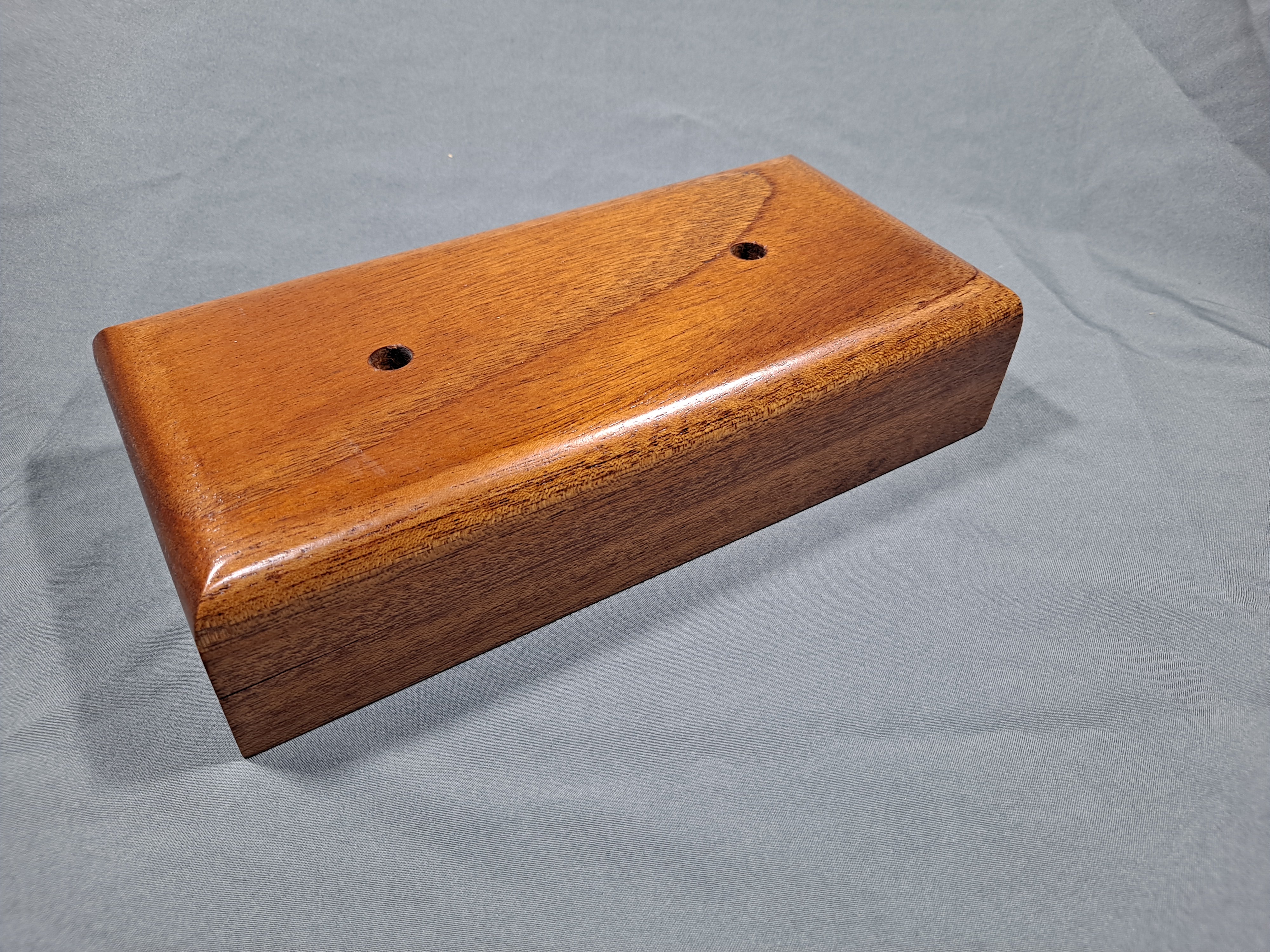 Two Vent Mahogany Kit (0001) – One Knight Bourbon Boards